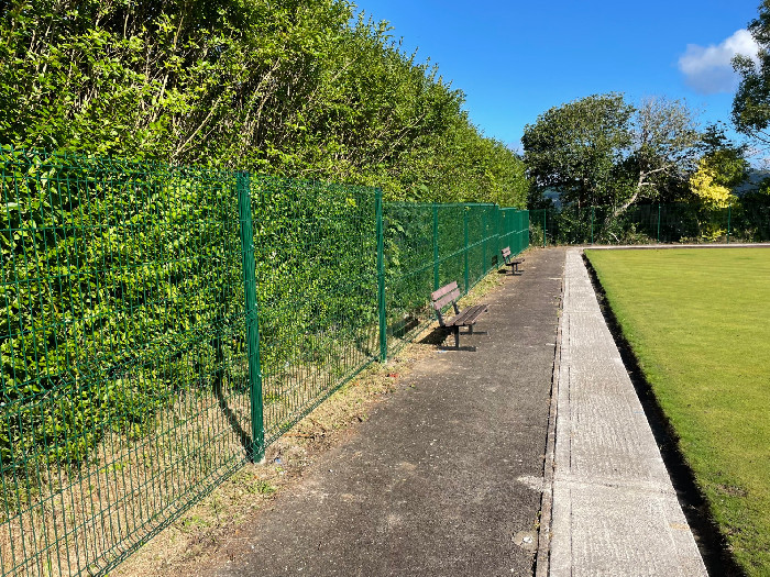 Profile Mesh Fencing :: South Wales Fencing Ltd